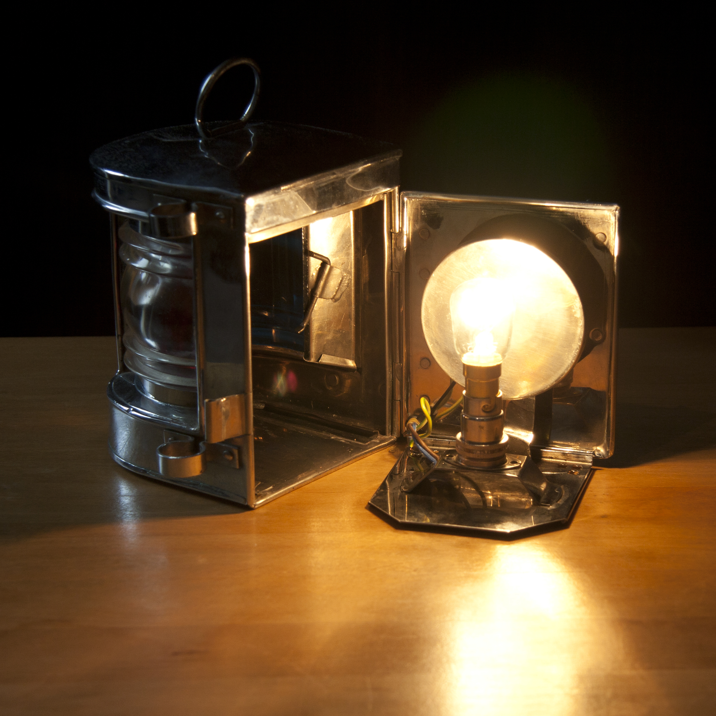 Antique Ship Lantern (Sidelight / Combination Light) - Jeffrey Driver ...